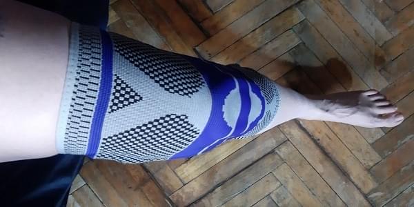 מדוע מותגים גדולים רותחים על פריצת הדרך של שרוולי ברך דחוסים? - Volleypost